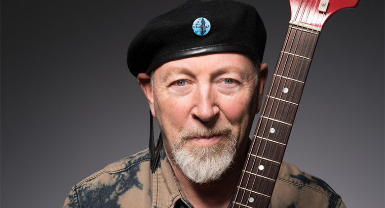 Richard Thompson at the Plaza Theatre April 26 – El Chuqueño