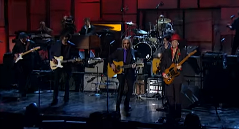 Rock & Roll Hall of Fame Tribute to George Harrison – El Chuqueño